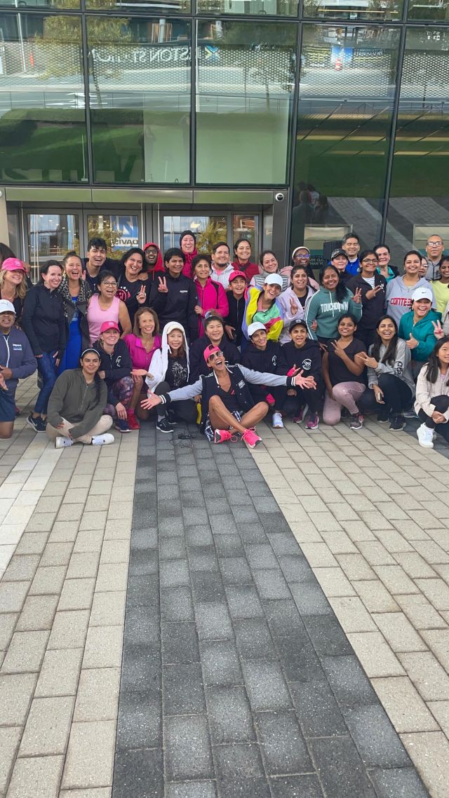 Cosmos Café - Reston Station